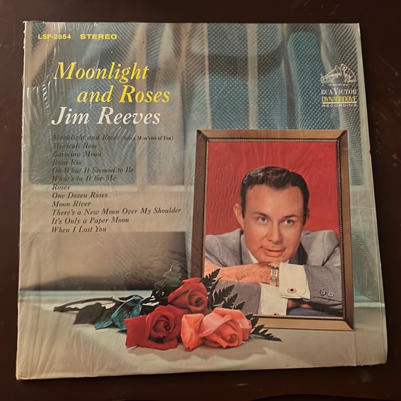 Other | Vintage Jim Reeves Moonlight And Roses Lp Vinyl Record | Poshmark